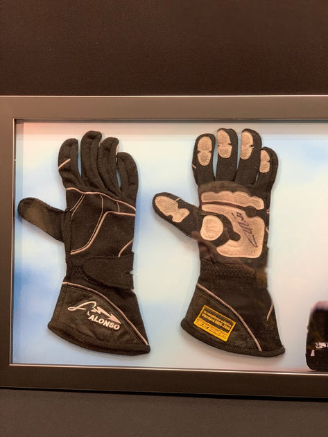 2016 Fernando Alonso gloves race used gloves signed – Formula 1 Memorabilia