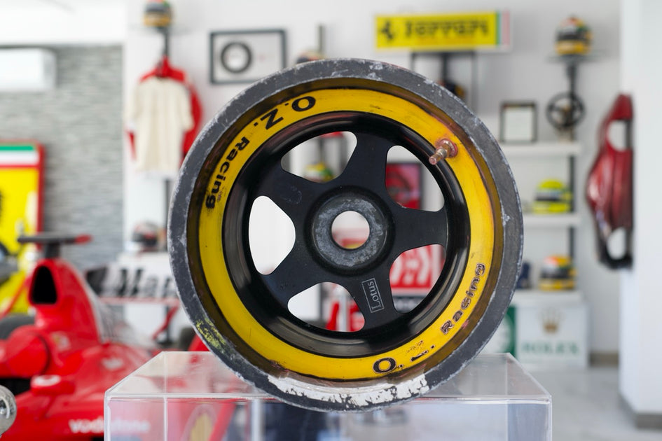 1987 Ayrton Senna Lotus 99T rear O.Z. Racing rim – Formula 1 Memorabilia