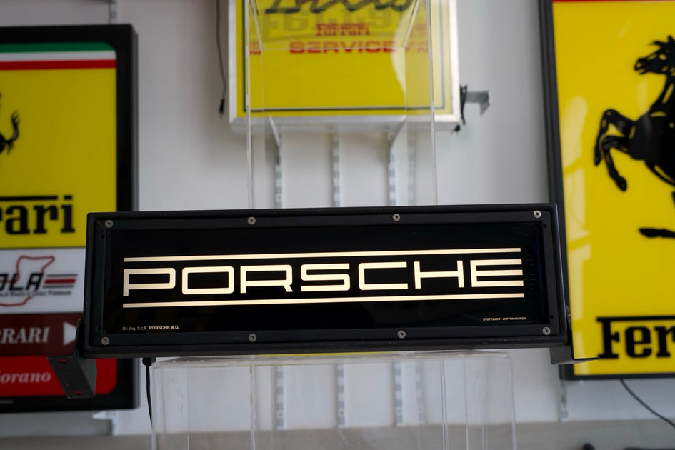 1980s Porsche dealership vintage illuminated sign – Formula 1 Memorabilia