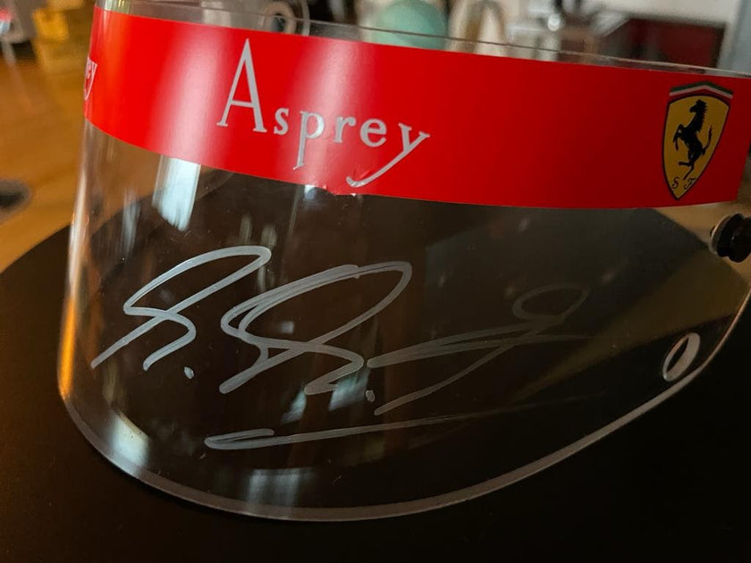 1996 Michael Schumacher Bell Ferrari visor signed – Formula 1 Memorabilia
